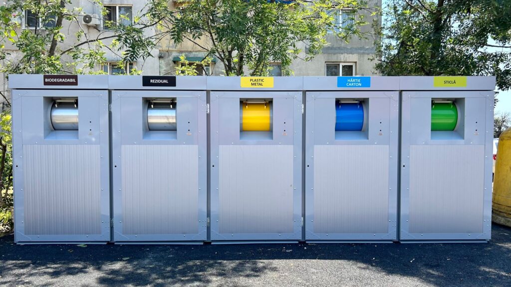 Insule ecologice de colectare a deșeurilor